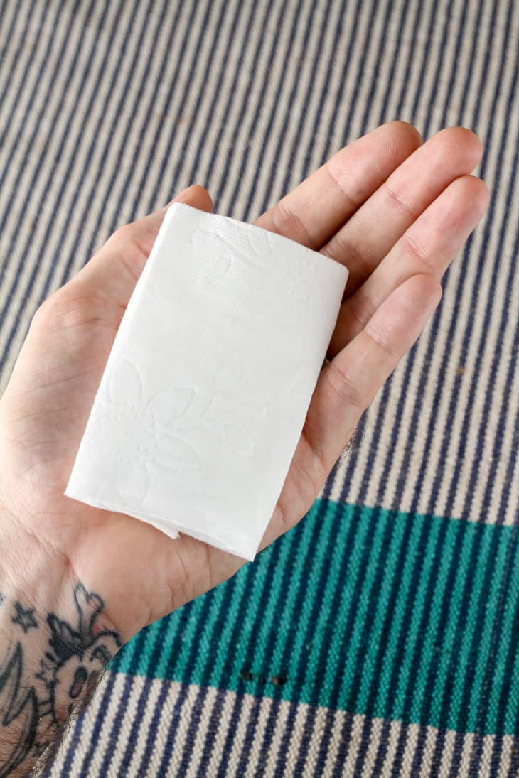 The 3 Types Of Toilet Paper Users Which One Are You Apartment Therapy