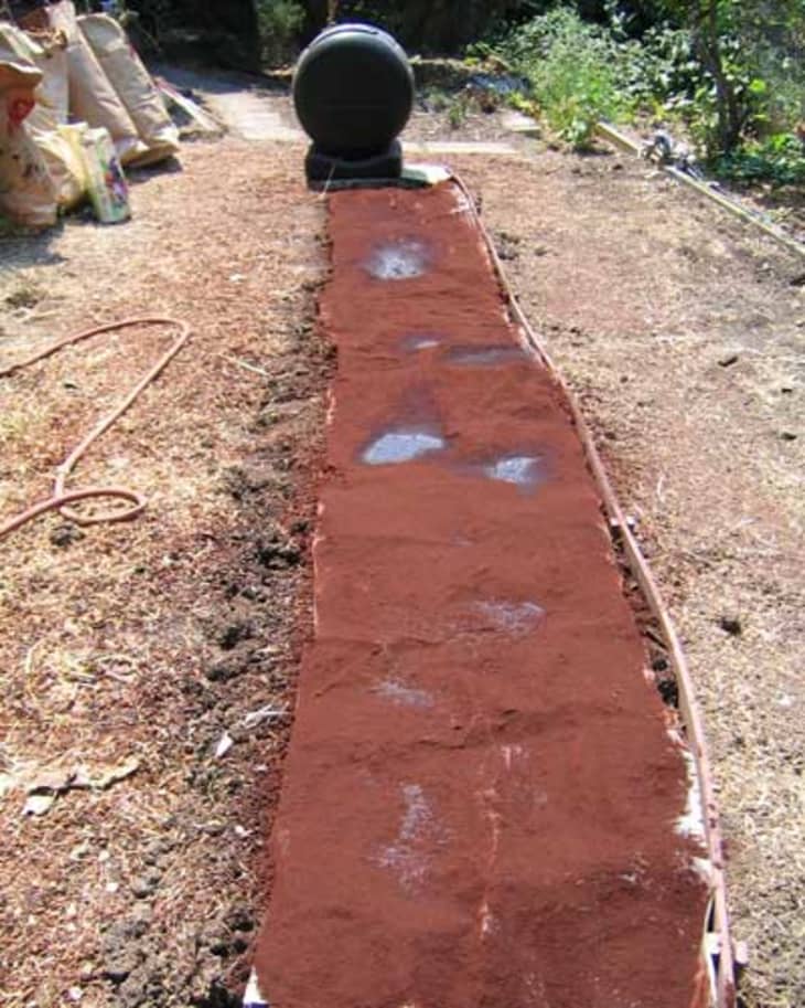 How To: Start a No-Dig Garden … Step by Step | Apartment Therapy