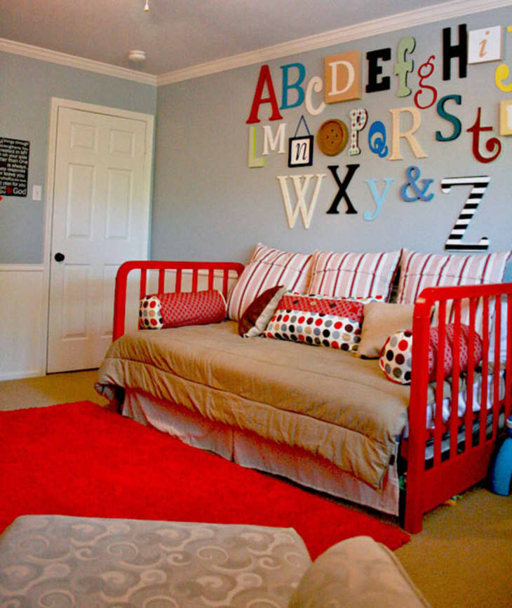 Tripp’s Big Red in The Big D | Apartment Therapy