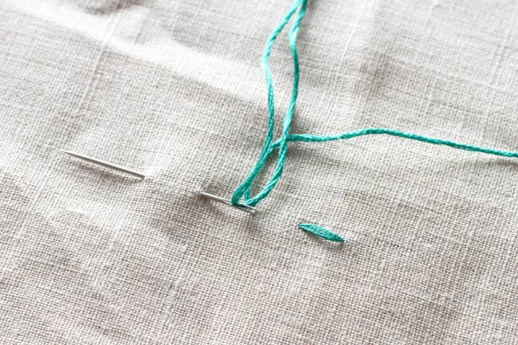 How to Sew Basic Stitches: 6 Stitch Photo Tutorials | Apartment Therapy