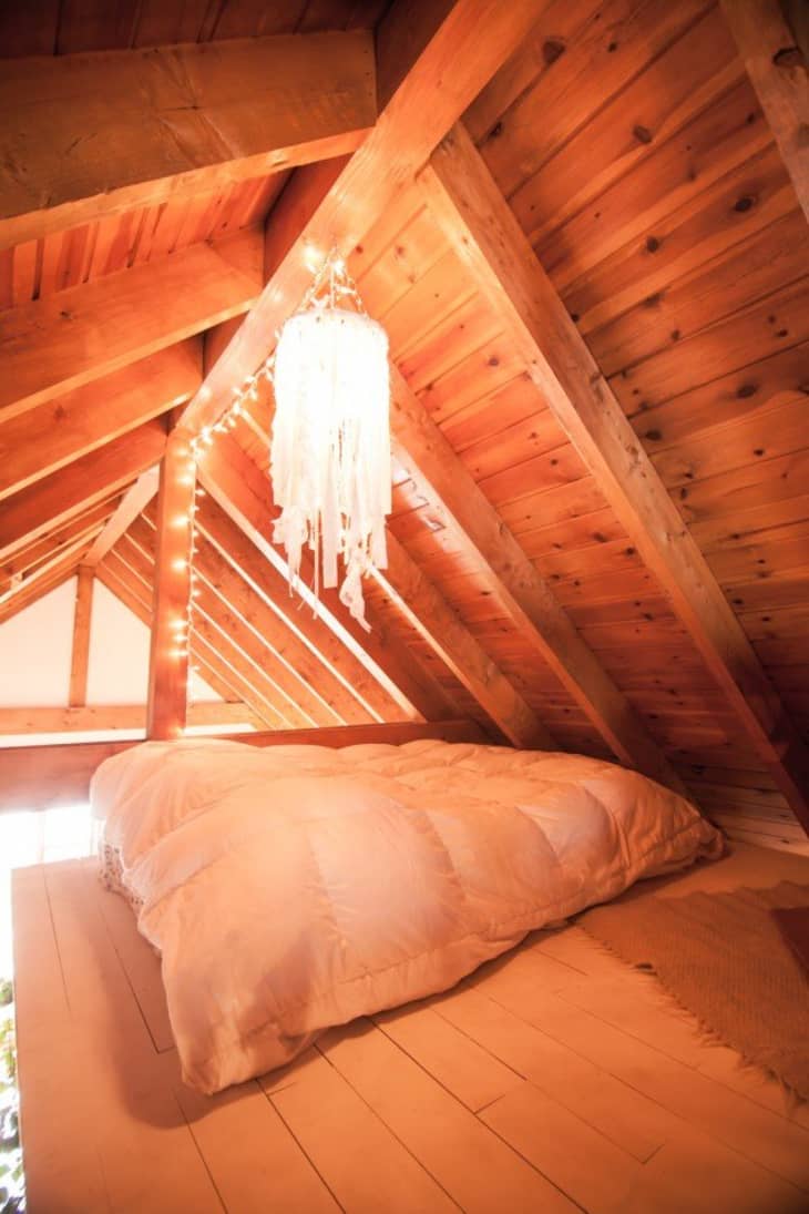 The Best Decorating Ideas to Steal from Cold Weather Cities | Apartment ...