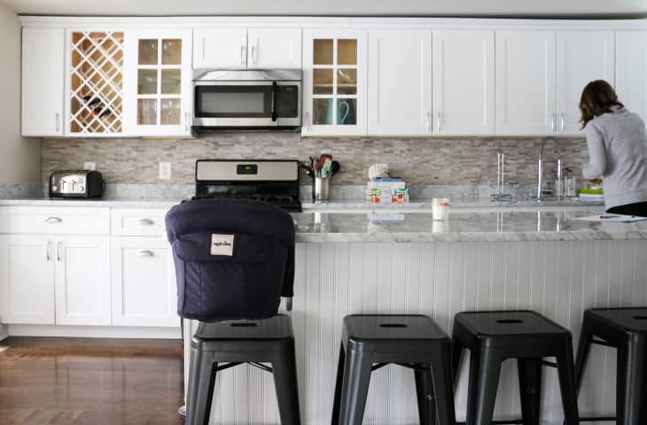 33 Kitchen Island Breakfast Bar Ideas for Countertop Seating (With ...