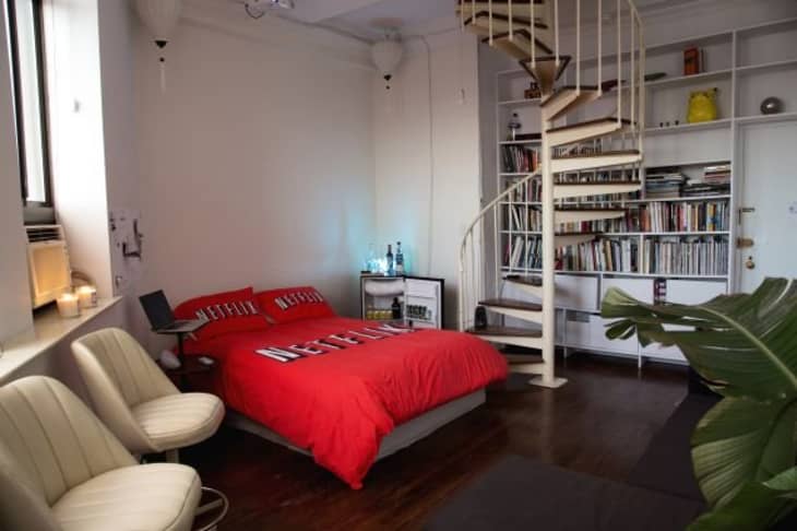 This NYC Hotel Is Offering a Stranger Things-Themed Stay | Apartment ...