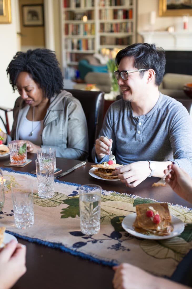 How We Hosted a Simple Sunday Dinner Party with a Little Help from The ...