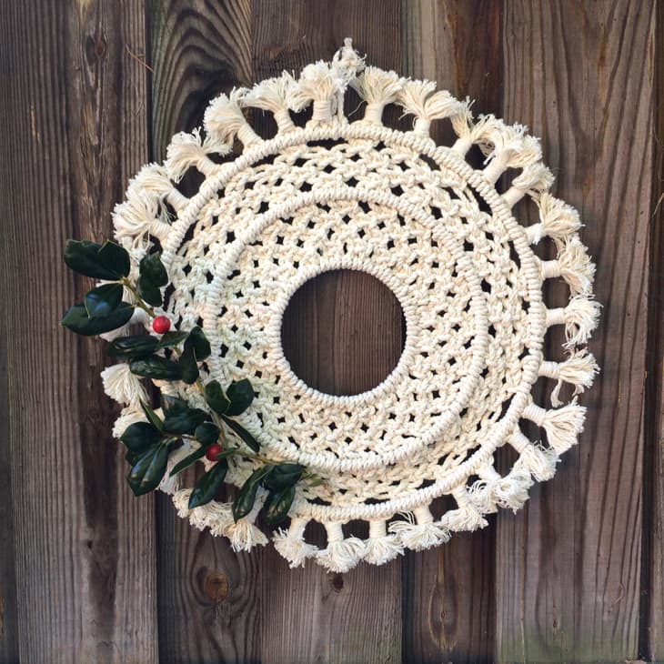 Unconventional Christmas Wreaths on Etsy | Apartment Therapy