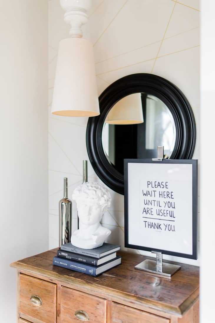How to Decorate With Round Mirrors | Apartment Therapy