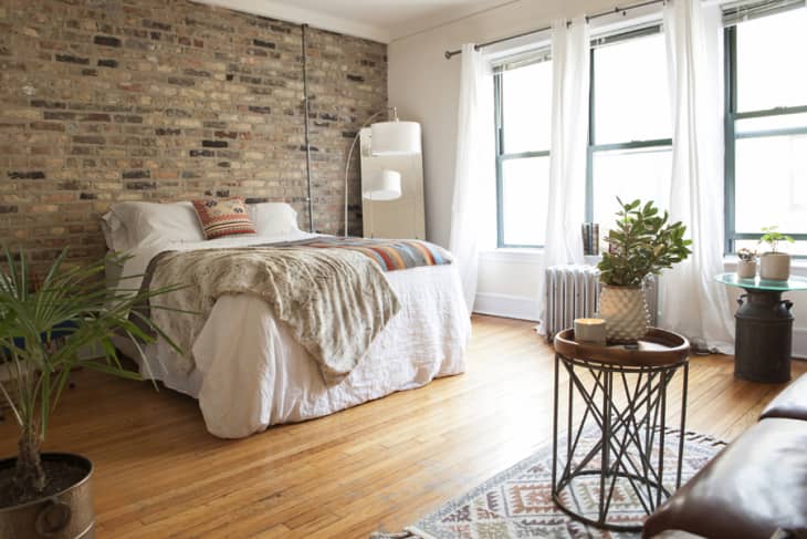 A Small & Simple Chicago Studio Apartment | Apartment Therapy