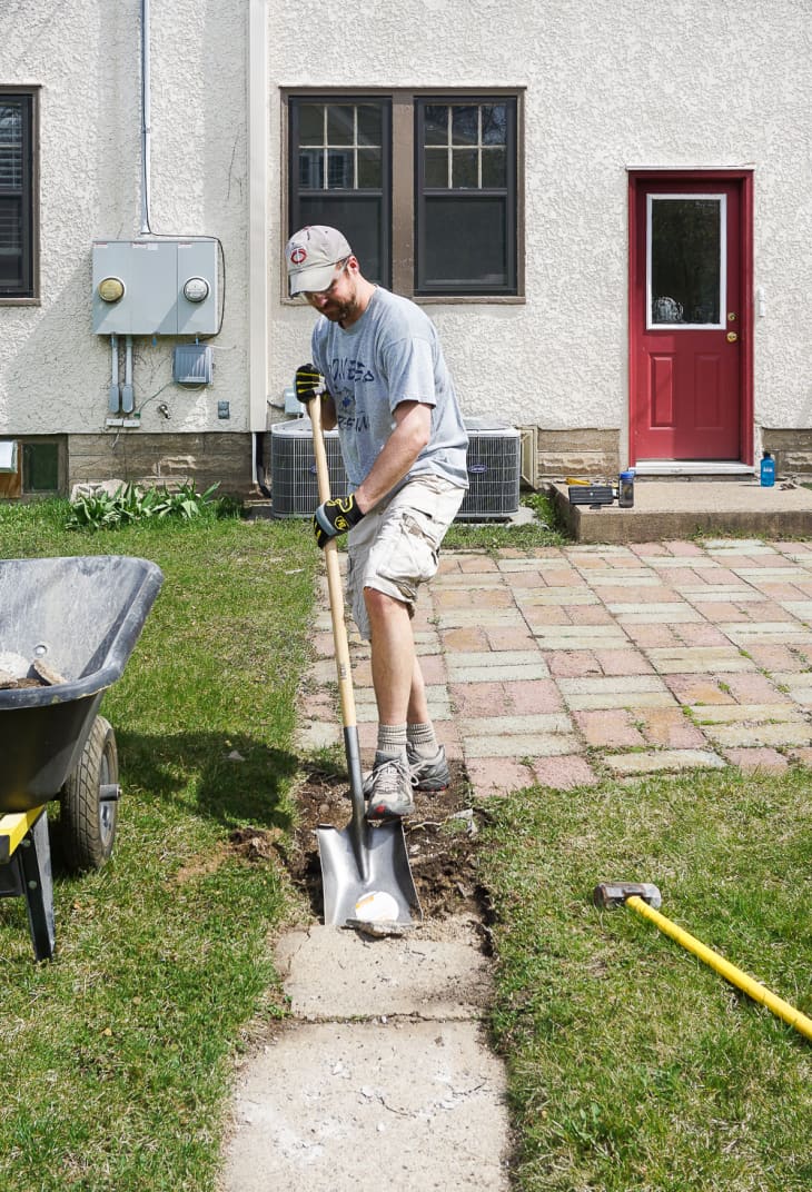 Backyard Design Project: Yard Demolition + Digging | Apartment Therapy