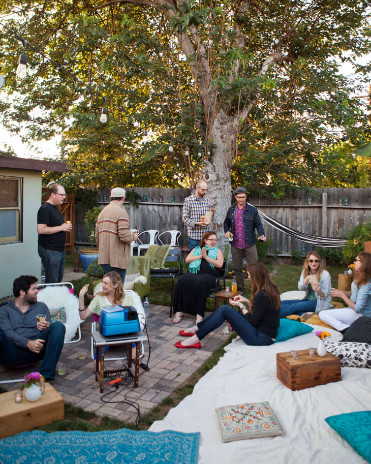 An Outdoor Movie Party | The Kitchn