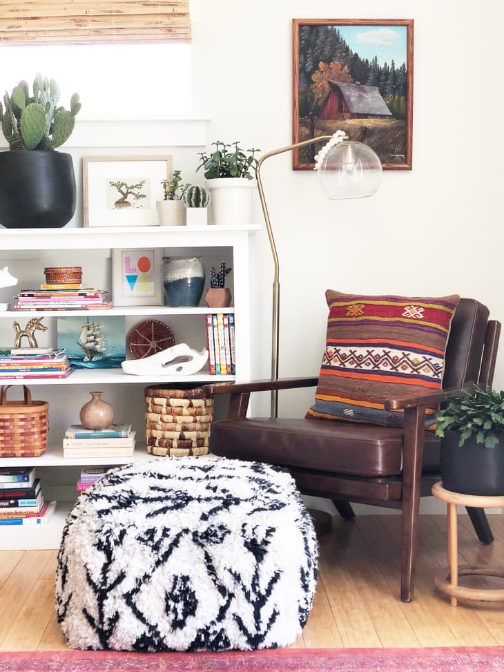 How to Decorate With Poufs - Pouf Design Ideas | Apartment Therapy