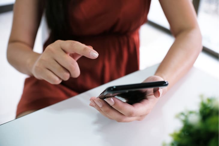 Health Results of a Week-Long Smart Phone Break | Apartment Therapy