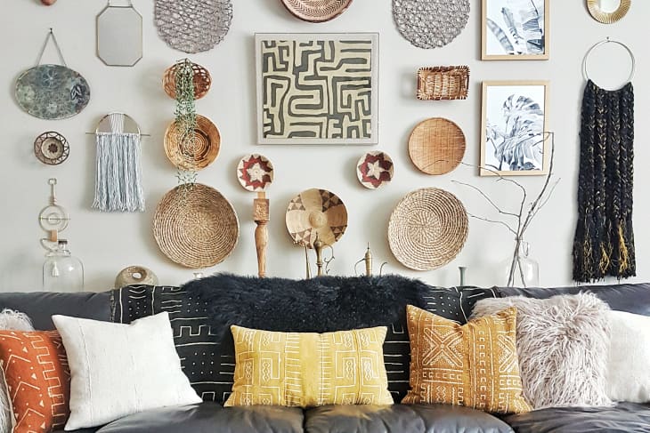 58 Wall Decor Ideas - Fun Things to Hang & Paint on Walls | Apartment ...