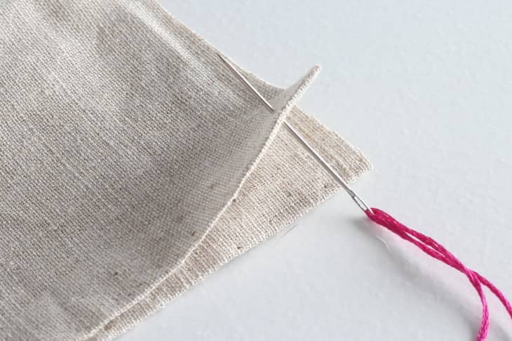 How to Sew Basic Stitches: 6 Stitch Photo Tutorials | Apartment Therapy