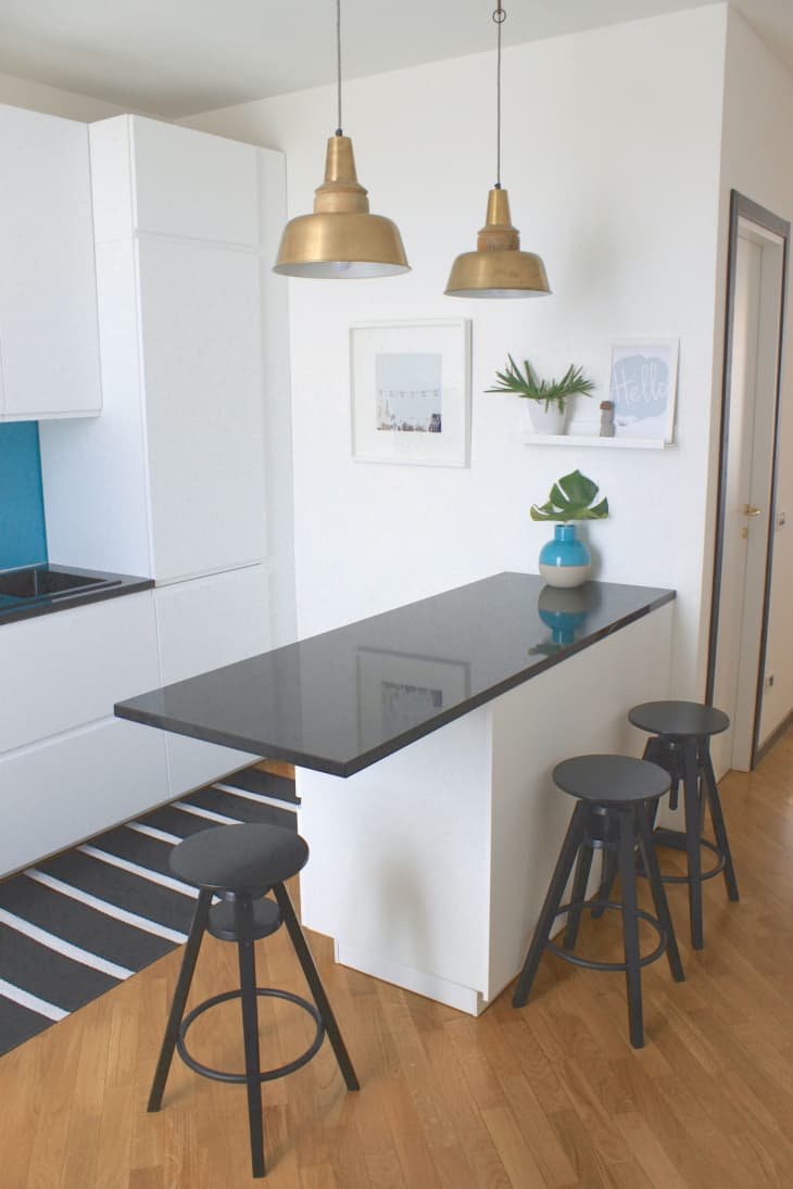 Before & After: A Minimal & Streamlined Kitchen Reno in Milan ...