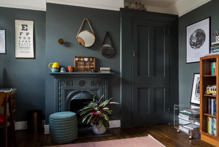 London Dark Wall Paint Colors | Apartment Therapy