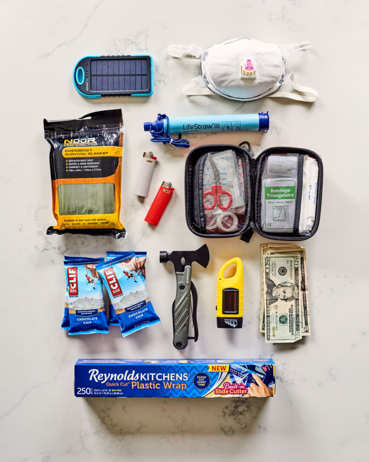 How to Pack an Emergency Kit for a Small Space - With Just $100 ...