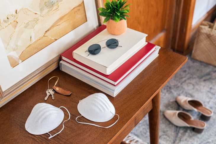 Wear a Face Mask When You're Cleaning to Battle Dust and Allergies ...