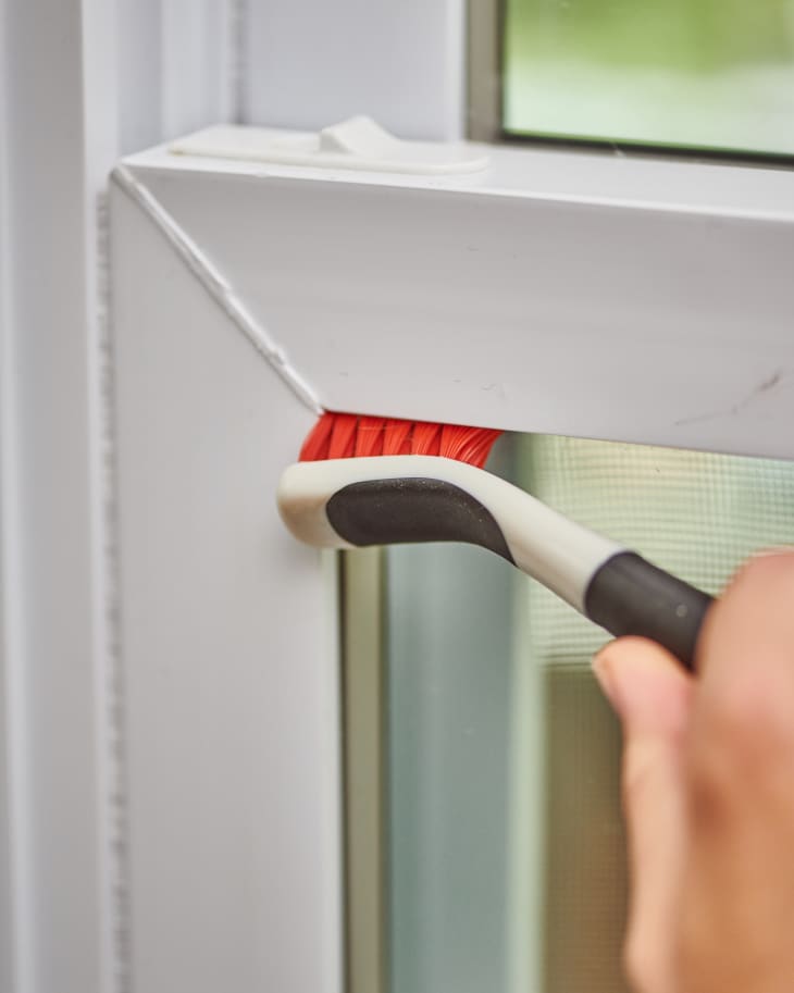 How to Clean Windows, Step by Step with Photos | Apartment Therapy