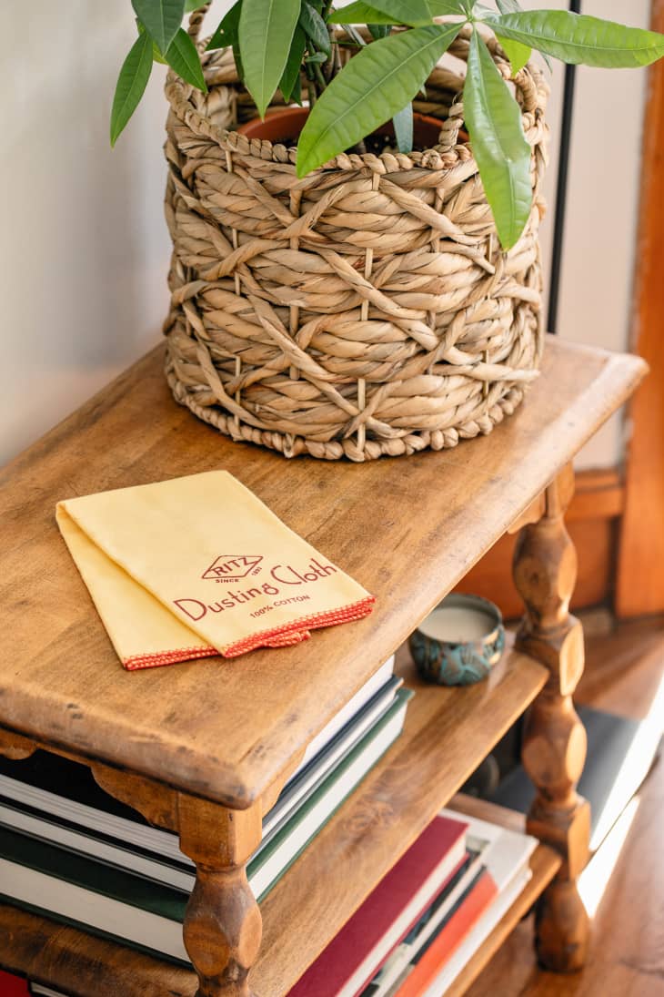 Ritz Dusting Cloth: Reviews, Benefits, and How You Should Use One ...