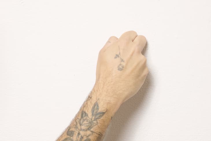 How to Find a Stud in a Wall with & without a Stud Finder | Apartment ...