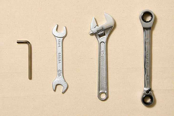 How to Use a Wrench Like a Pro, According to an Expert | Apartment Therapy