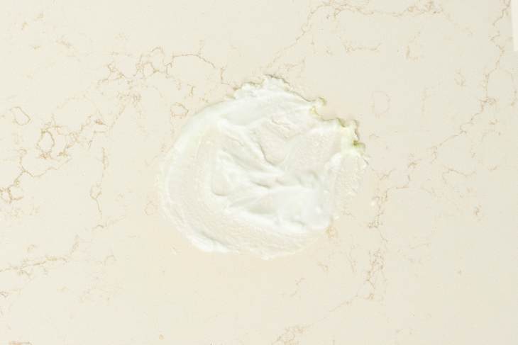 Get Stains Out of Quartz Countertops Fast with These Fixes | Apartment ...