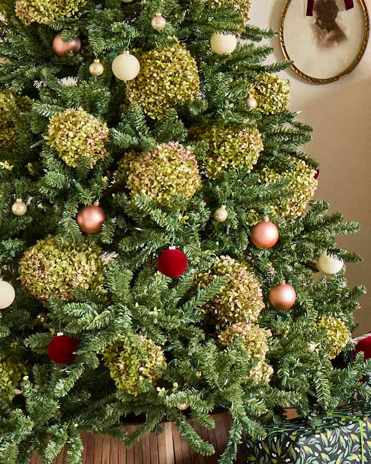 How to Use Hydrangeas as Christmas Tree Filler | Apartment Therapy