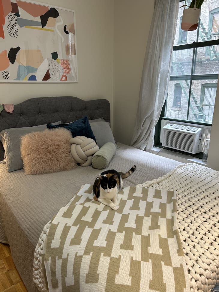 BaubleBar Blanket Review: Perfect for Gifting | Apartment Therapy