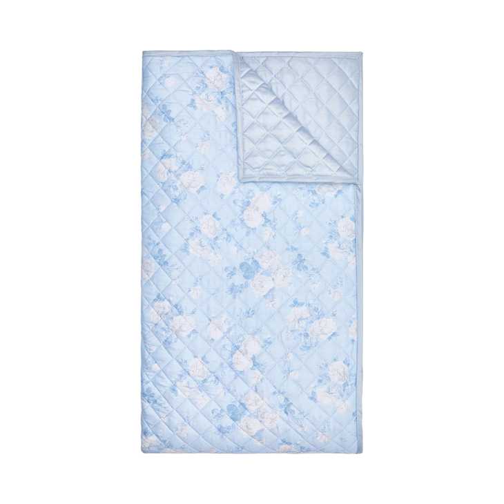 Target’s Armoire Collection Has The Cutest Cottagecore Bedding ...