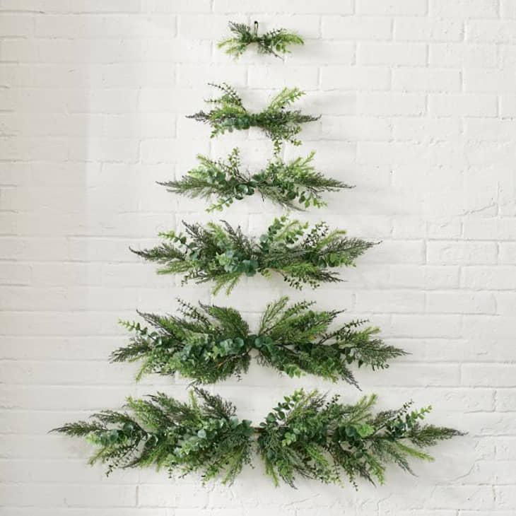 25 Wall Christmas Tree Ideas | Apartment Therapy