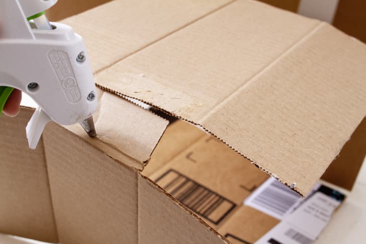 How to Give Gifts in Cardboard Shipping Boxes | Apartment Therapy