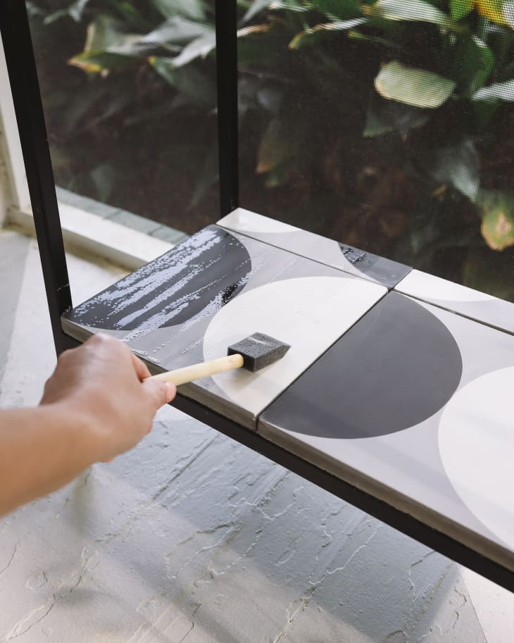 How to Make Tiled Plant Stand - Step by Steps and Photos | Apartment ...