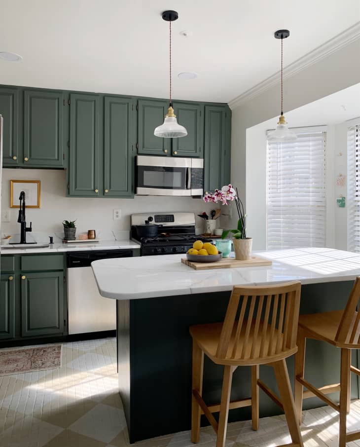 18 Green Kitchen Cabinet Ideas Sure to Spark Envy in 2024 | The Kitchn