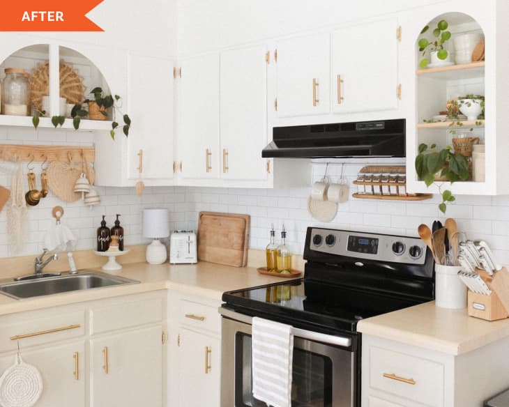Renter-Friendly White Kitchen Redo for $180 - Before and After Photos ...