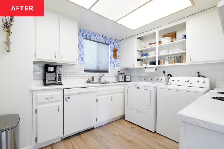 This Kitchen Redo Gives Dated Wood Cabinets a Fresh Look | Apartment ...