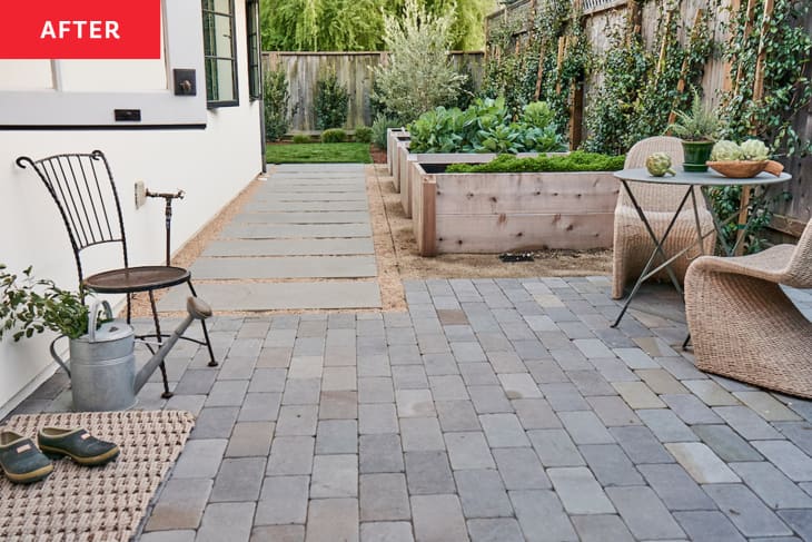 A Backyard Redo with Dining & Lounge Zones - Photos | Apartment Therapy
