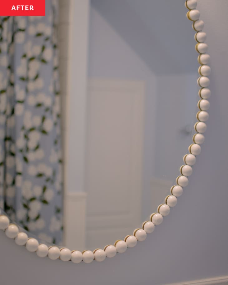 This Builder-Grade Mirror DIY Adds "Bubble" Style to My Bathroom ...