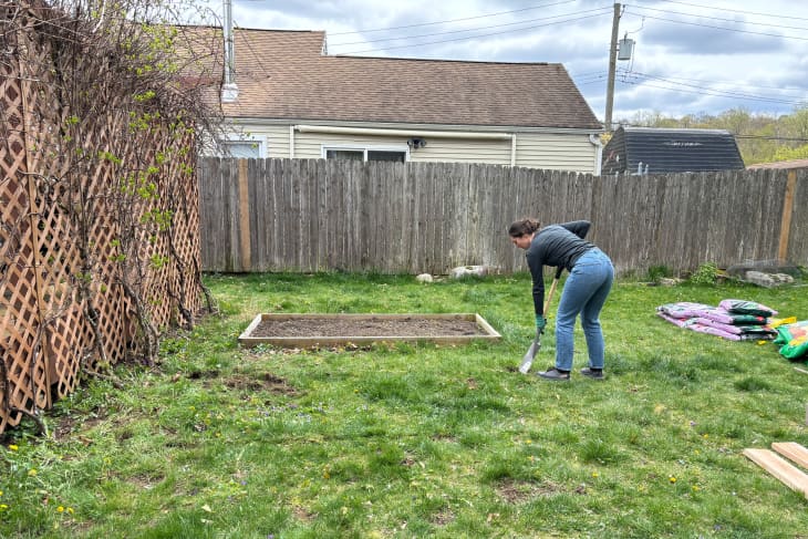 How I Built a DIY Raised Garden Bed for Less Than $200 | Apartment Therapy