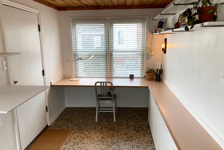A $990 Makeover Turns a “White Box” Room into a Cozy Home Office ...