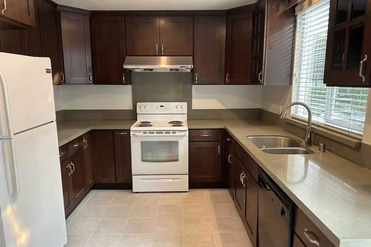3 Reasons Your Wood Kitchen Cabinets Look "Dated" | The Kitchn