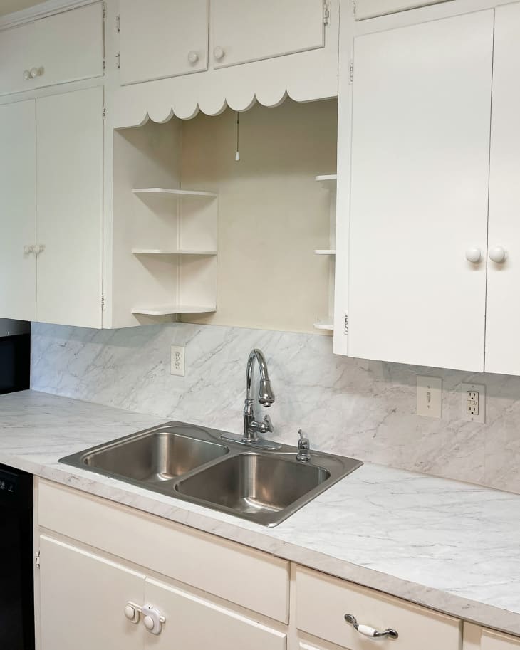 3 Reasons Your Wood Kitchen Cabinets Look "Dated" | The Kitchn