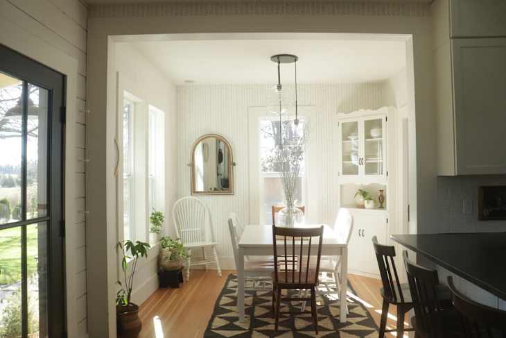 See This “Dark and Dingy” Dining Room’s Airy Transformation | Apartment ...
