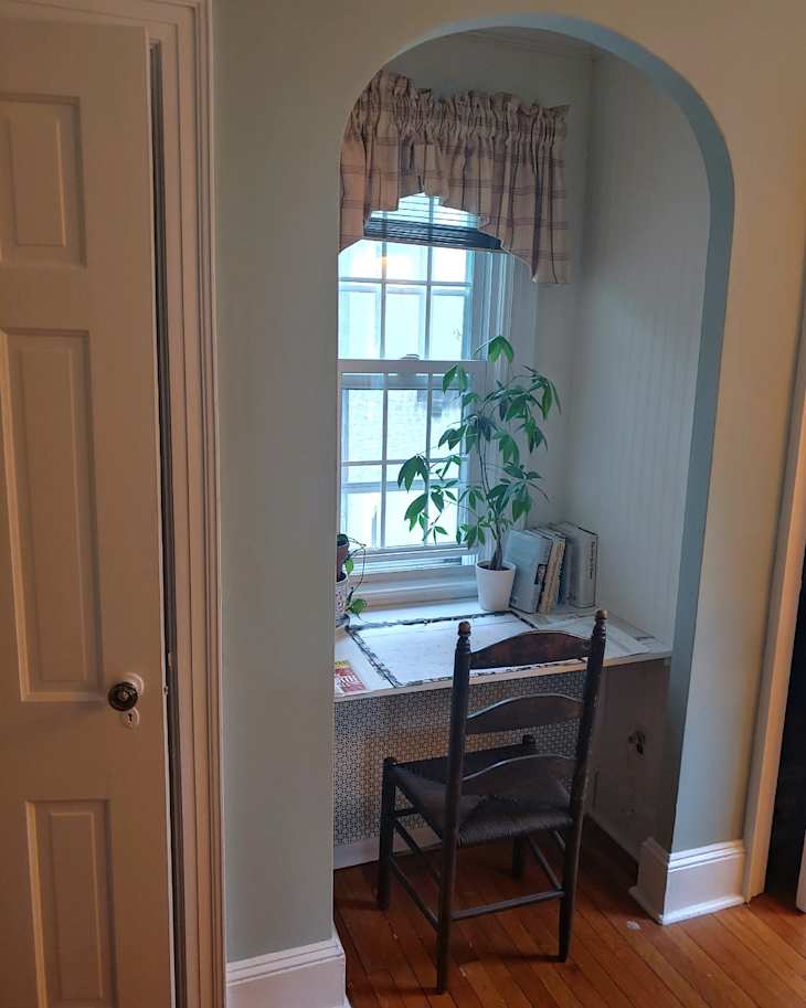 I Transformed This Bedroom Alcove into a Cozy Desk Area | Apartment Therapy