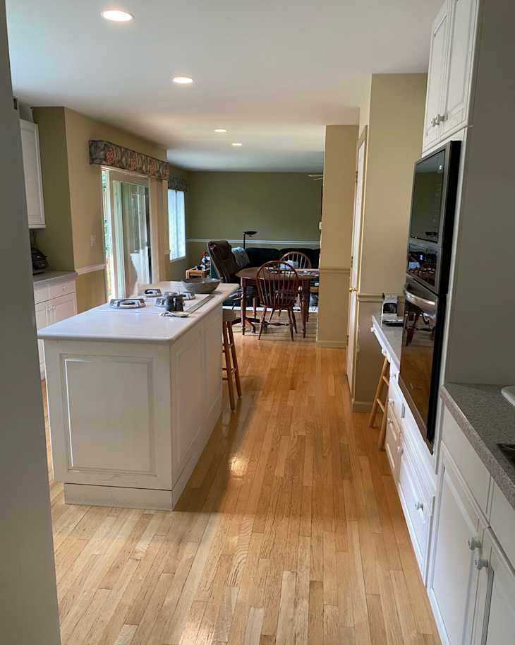 A 1990s Kitchen Gets a Custom, Modern Black & White Makeover ...