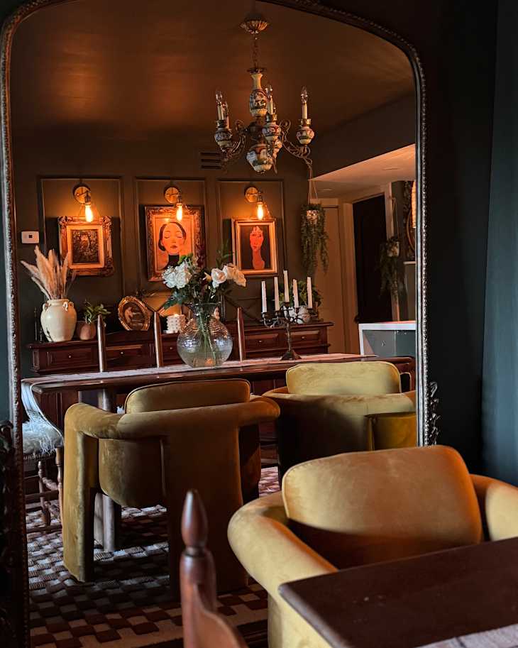 A Dated ‘80s Dining Room Gets a Dramatic Green Redo for $5K | The Kitchn