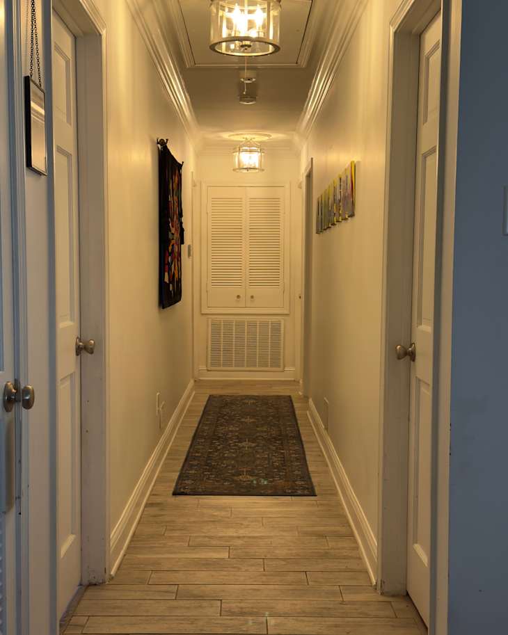 A Blank Space Became a “Happy Hallway” After a $2K Makeover | Apartment ...