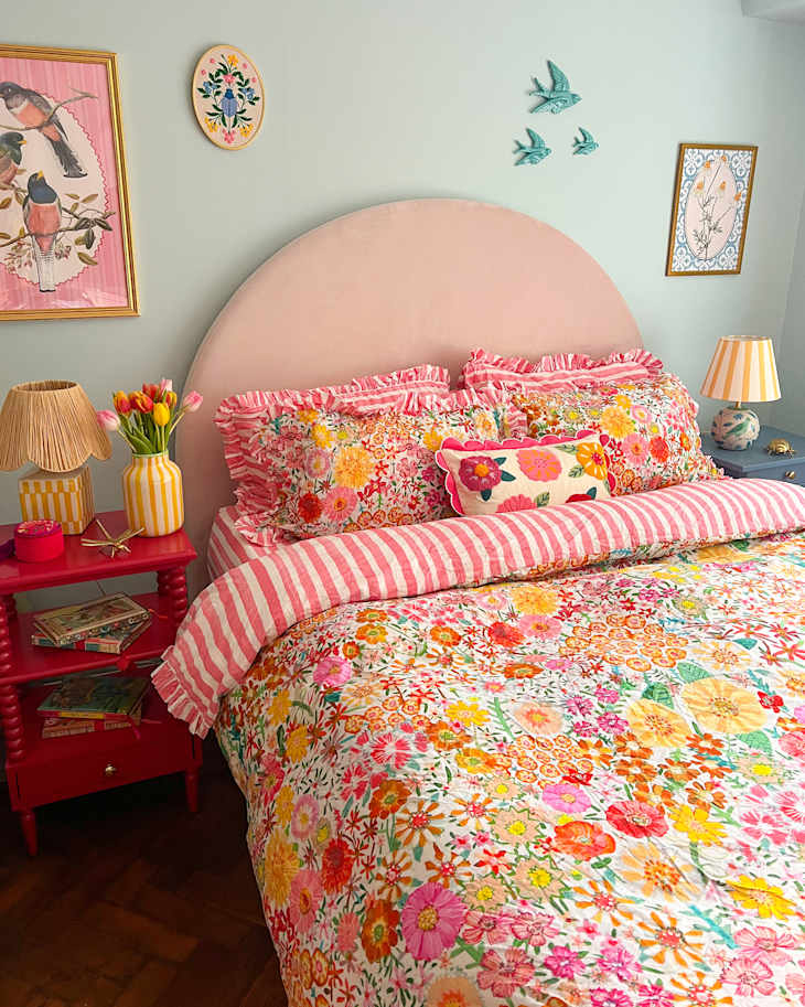 This “Bland” Bedroom Transforms with New Paint & Curtains | Apartment ...