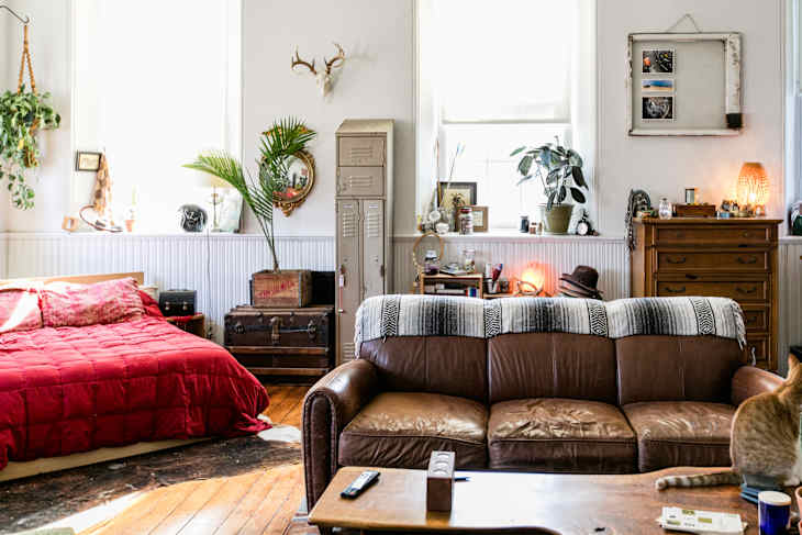 13 Room Divider Ideas for Tiny Studios and Shared Apartments | Dorm Therapy