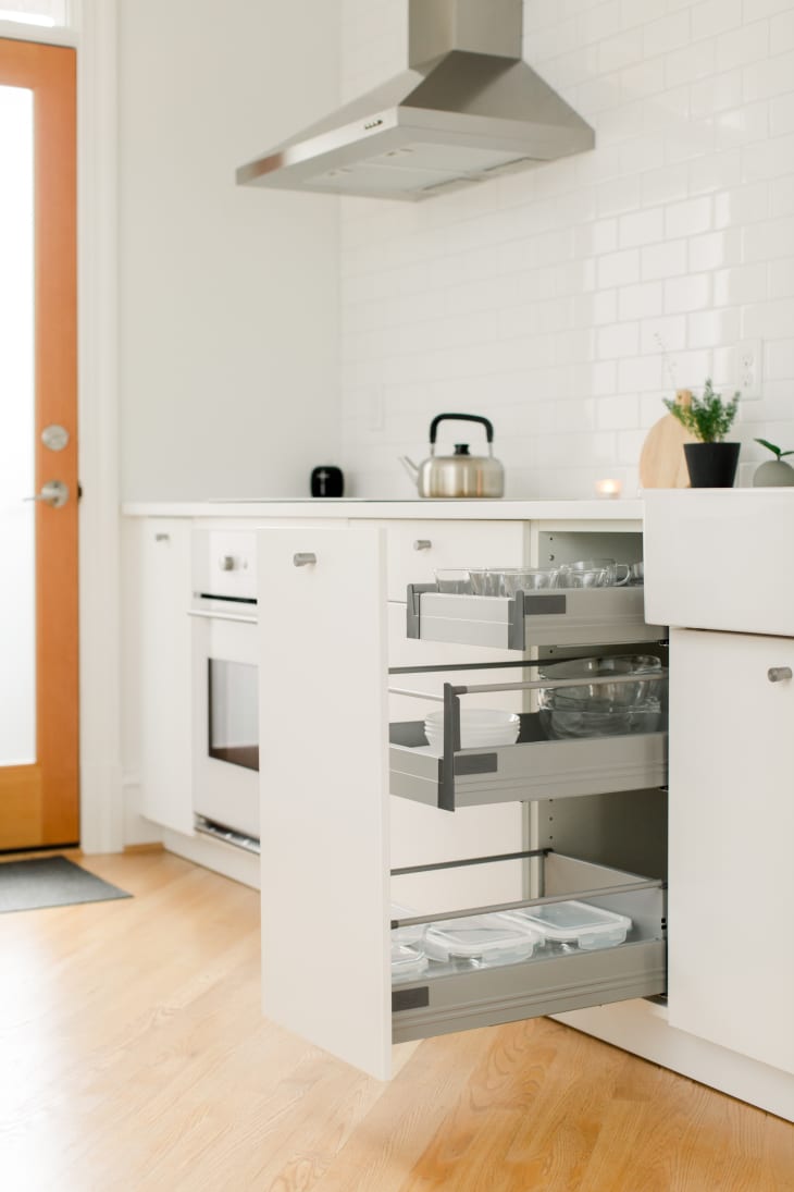 10 Tips for Keeping a Minimalist Kitchen | Apartment Therapy