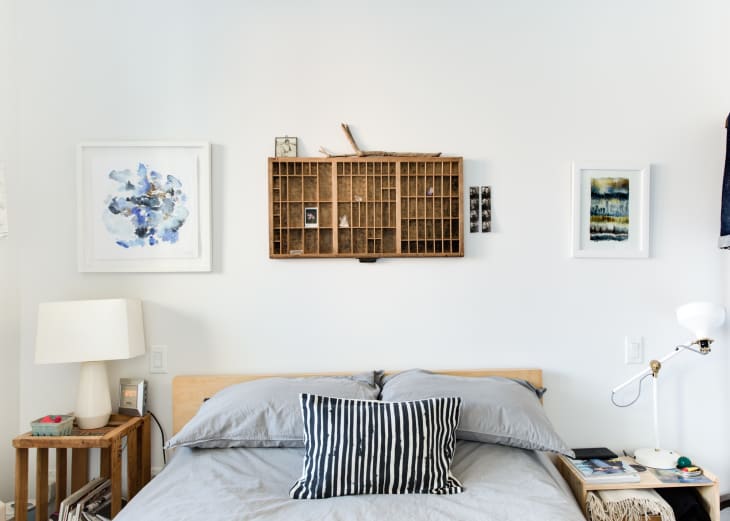 60 Above-Bed Decorating Ideas - What to Put On a Wall Above a Bed ...